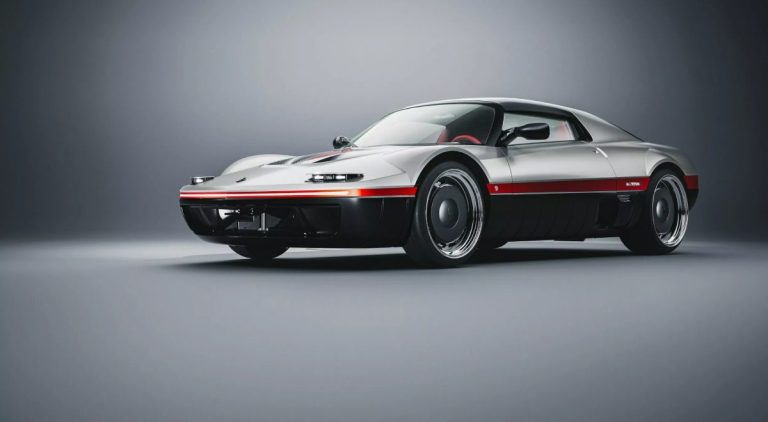 Bertone го оживеа легендарниот Runabout по шест децении